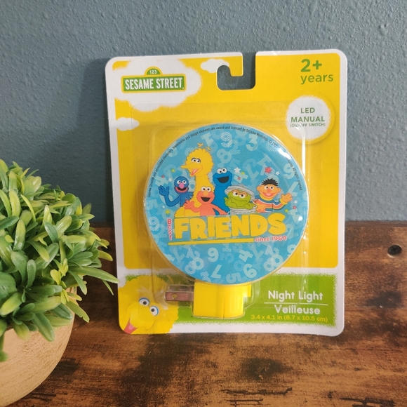 Sesame Street | Accents | Sesame Street Night Light Led Elmo Cookie ...